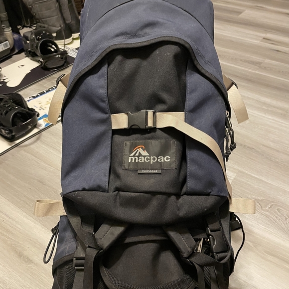 Macpac | Bags | Macpac Vamoose Baby Hiking Pack | Poshmark